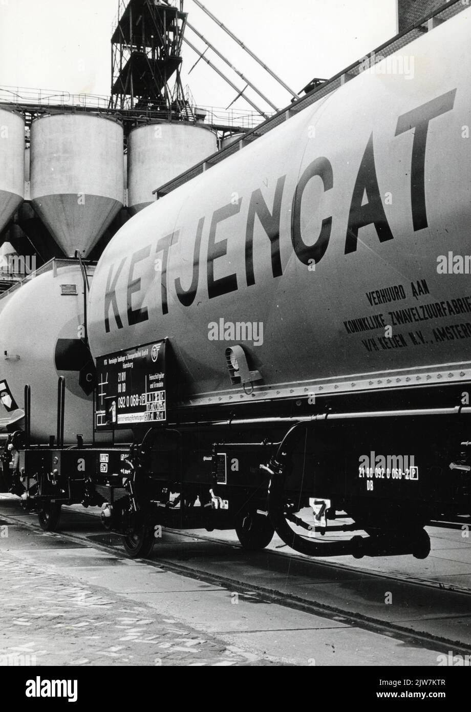 Image of a boiler car for the transport of sulfuric acid on the site of ...