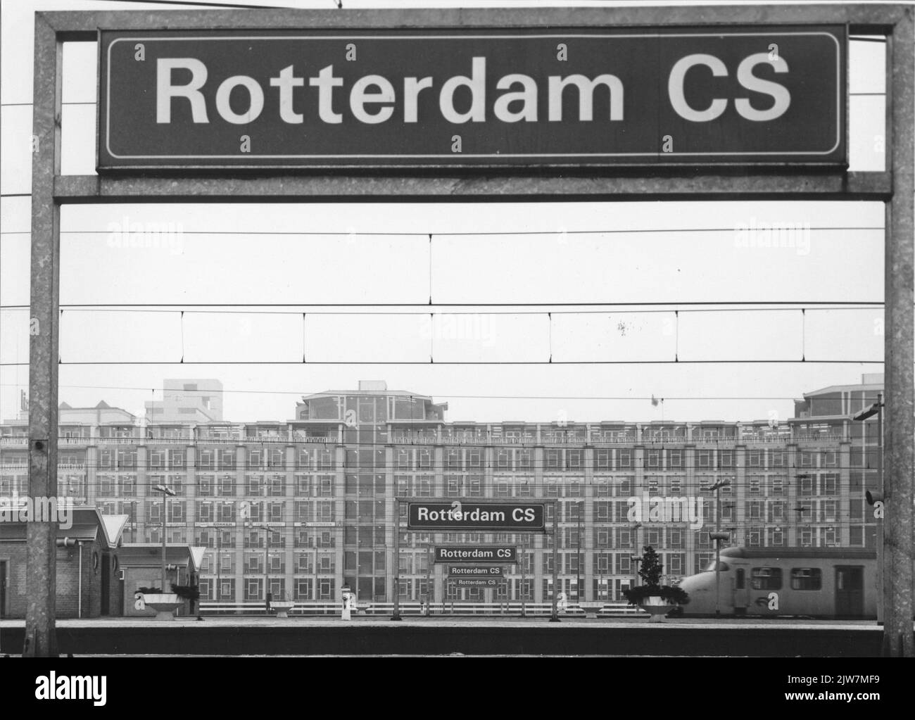 Image of the station signs in the new house style of N.S. On the ...