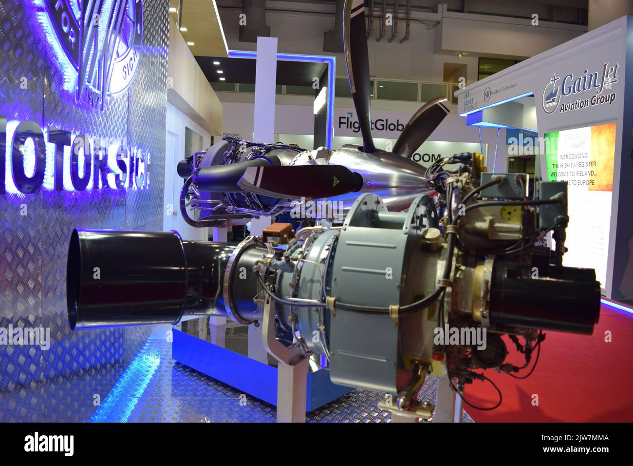 Gas turbine engine companies hi-res stock photography and images - Alamy