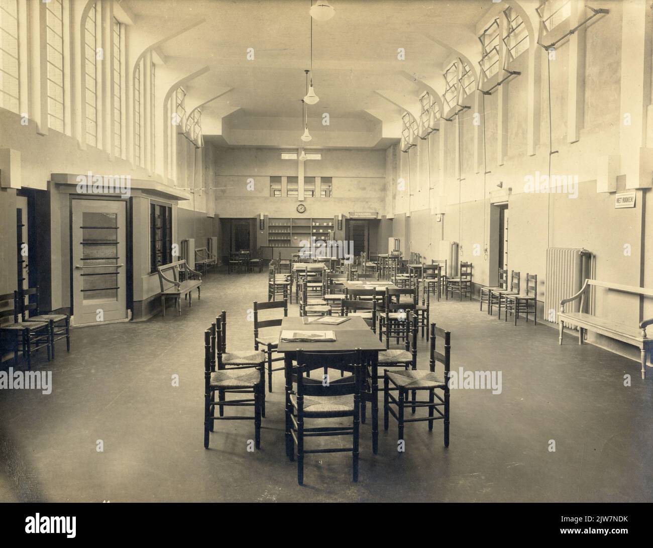 Interior of the outpatient clinic of the city and academic hospital ...