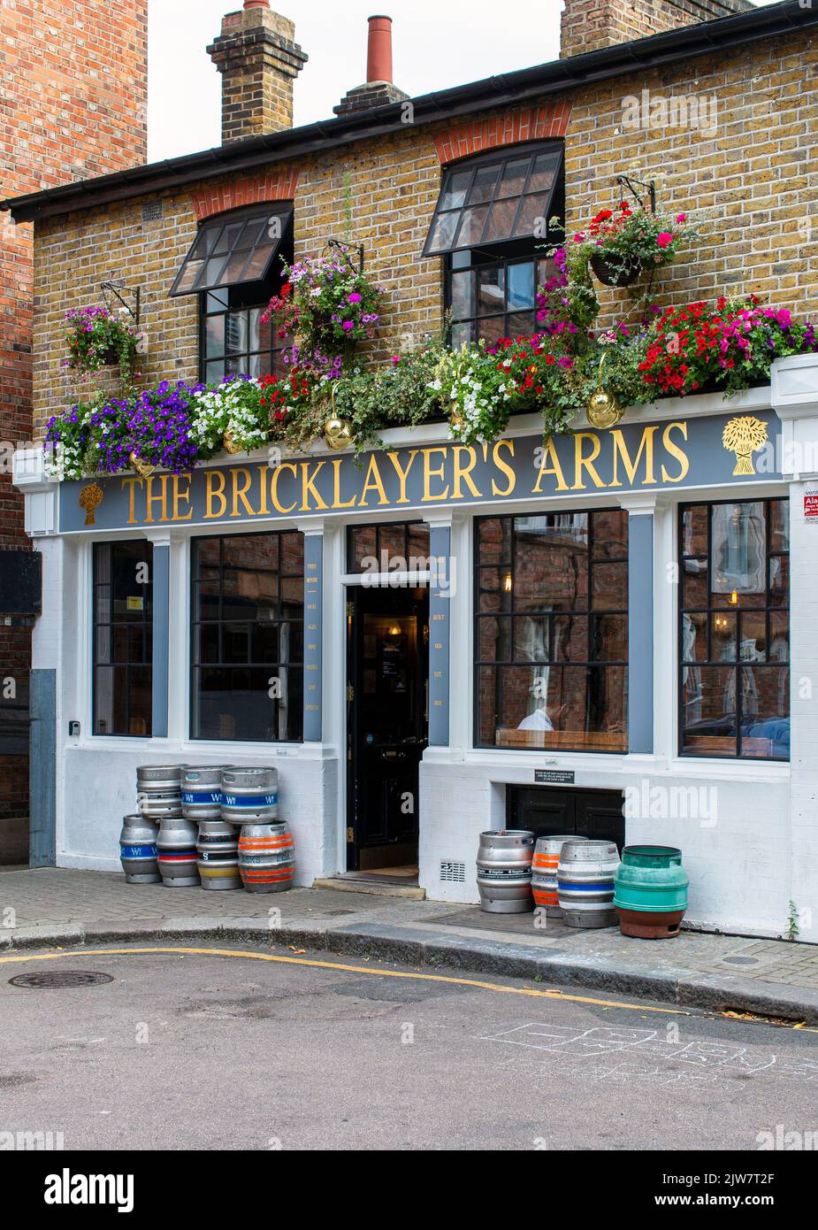 The Bricklayers Arms pub exterior in Putney, West London, United ...