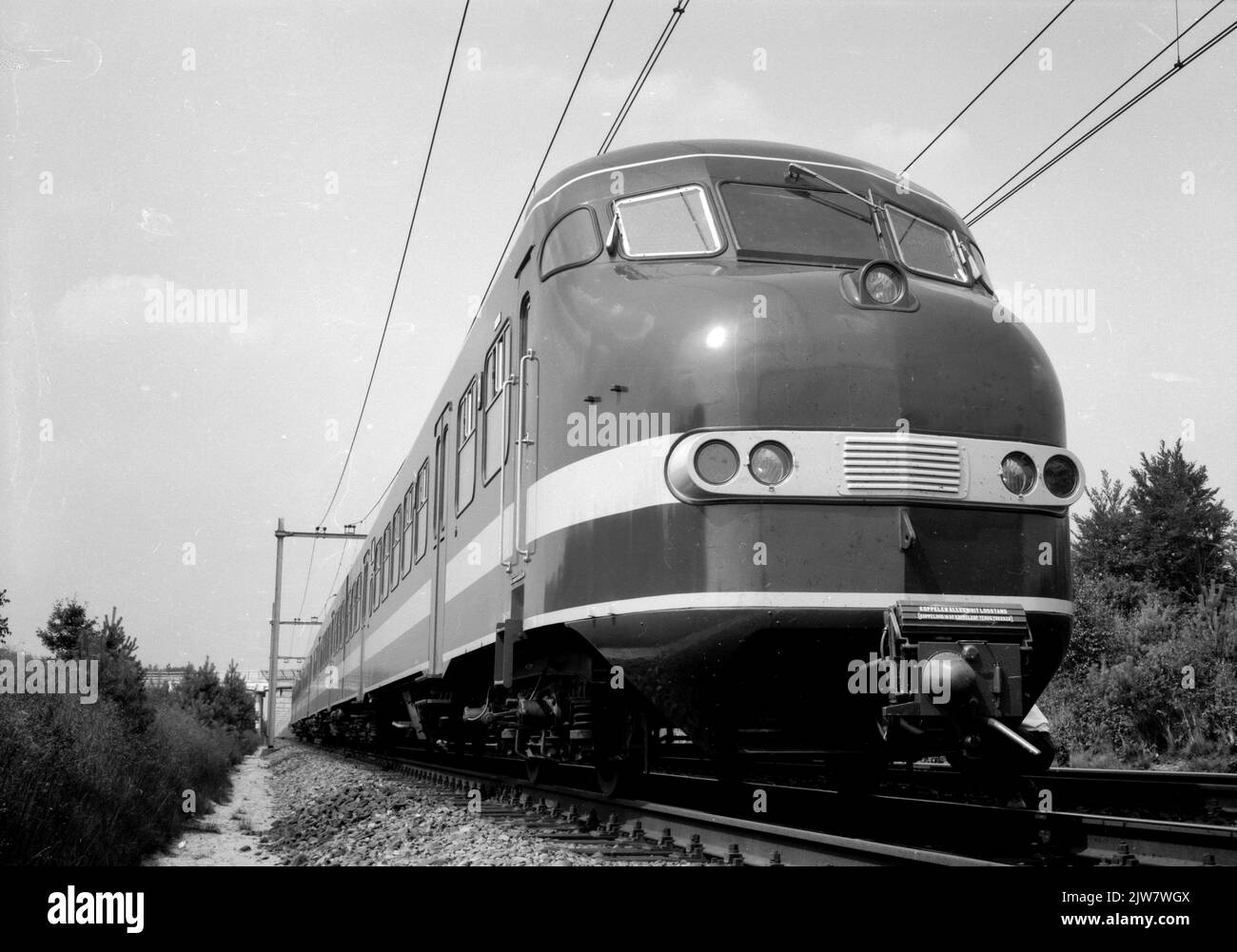 Image of the Electric Train Stel No. 501 (Mat. 1964, Plan TT "Train ...
