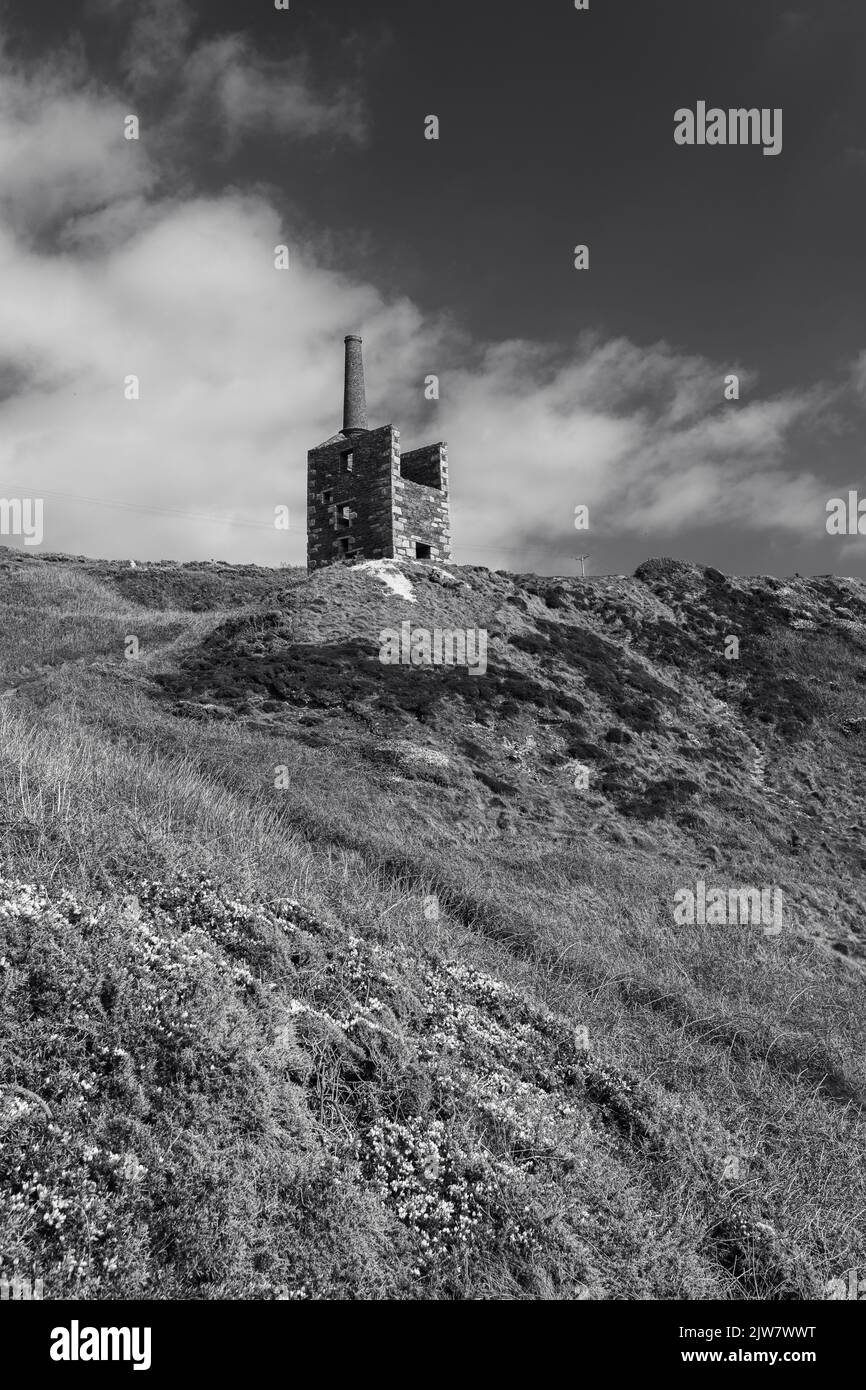 Old tine mine of Wheal Prosper Rinsey Stock Photo - Alamy