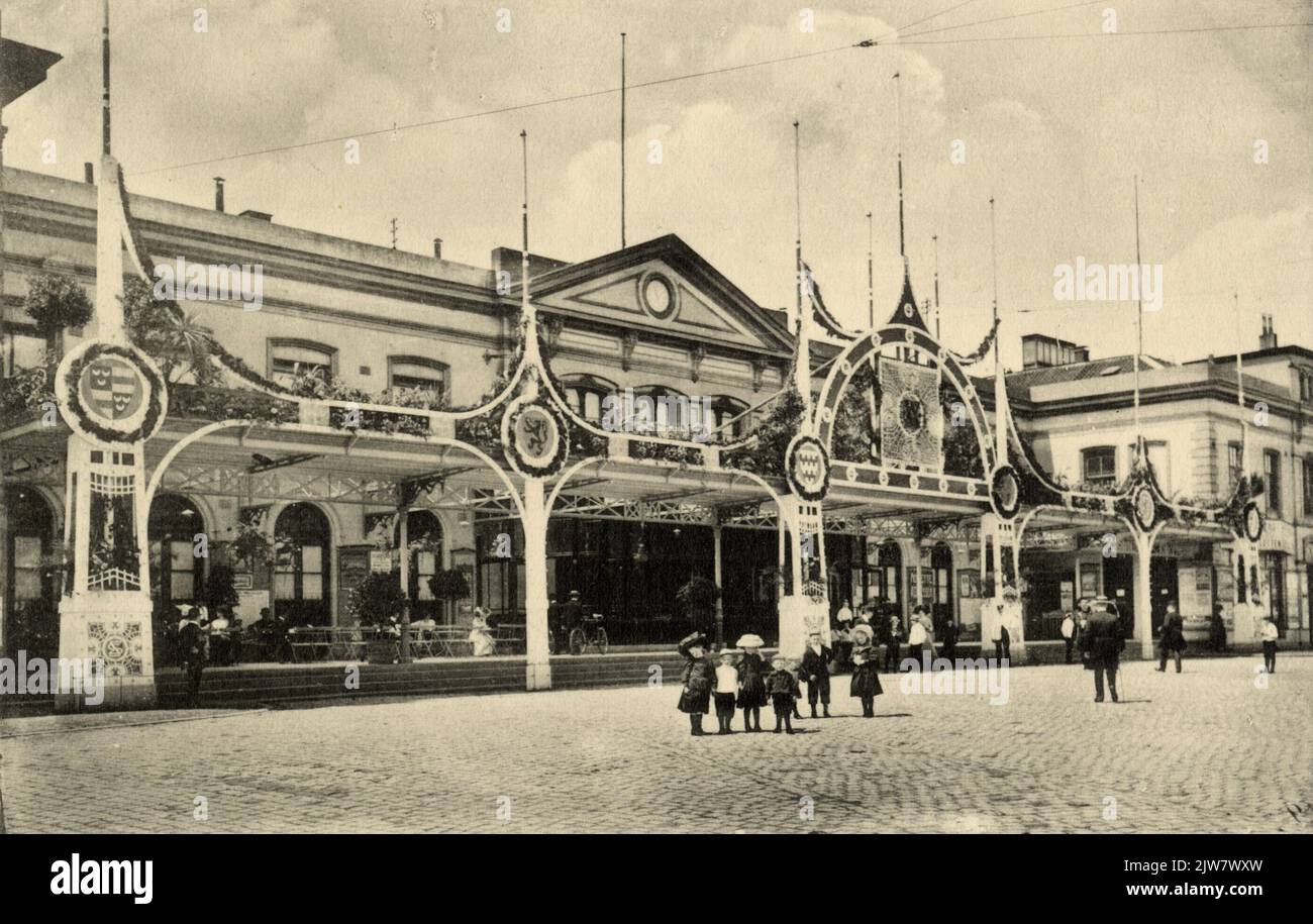 Lustrum in Utrecht, 26 June 1911/ Central Station, Utrecht Stock Photo ...