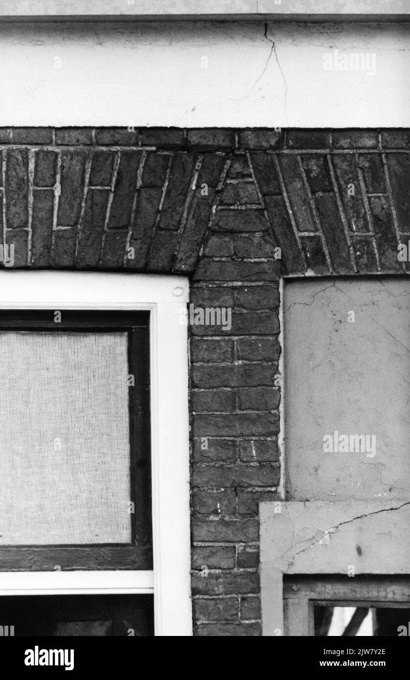 Design above window Black and White Stock Photos & Images - Alamy