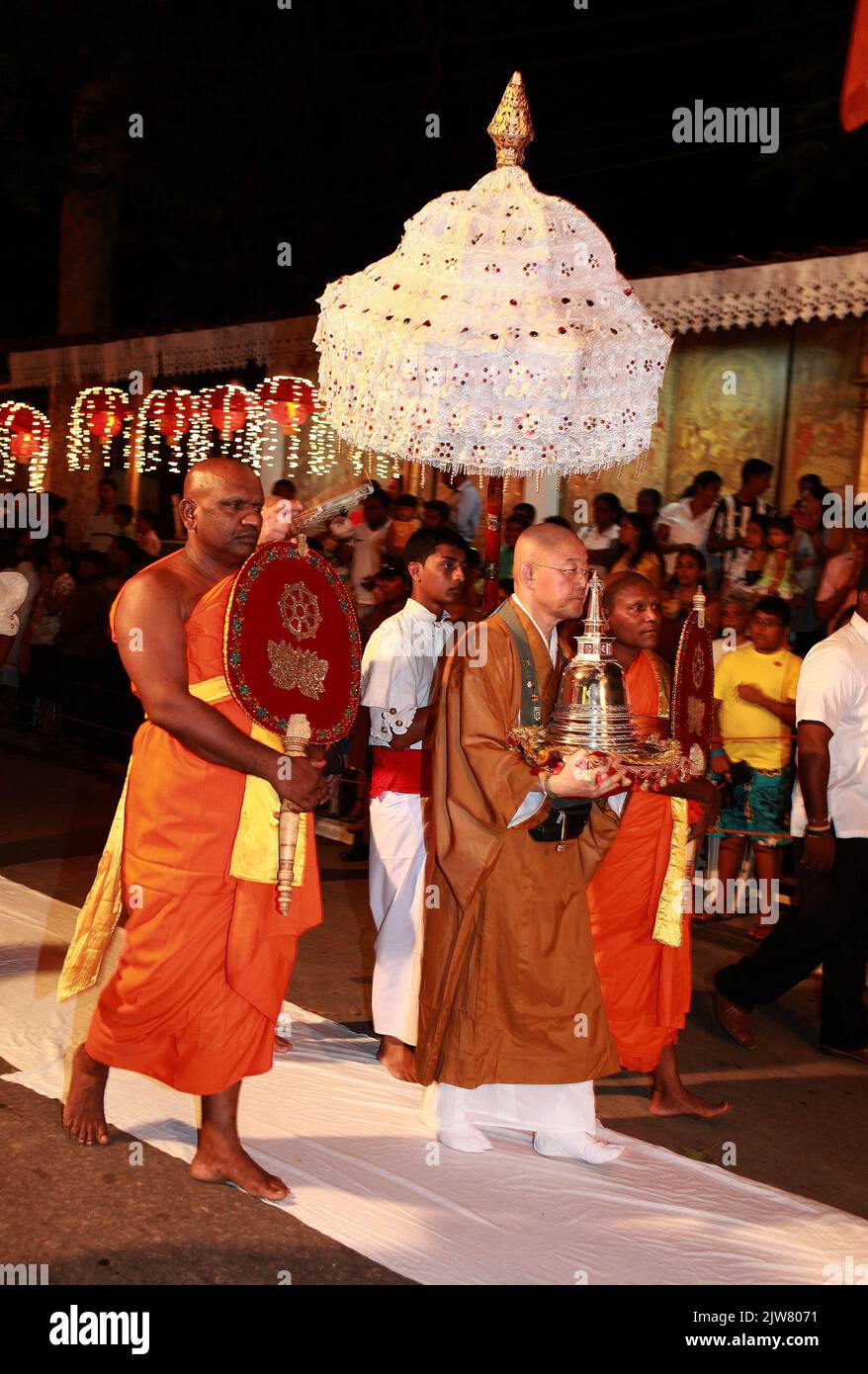 Navam perera procession in Colombo,Sri Lanka Stock Photo - Alamy