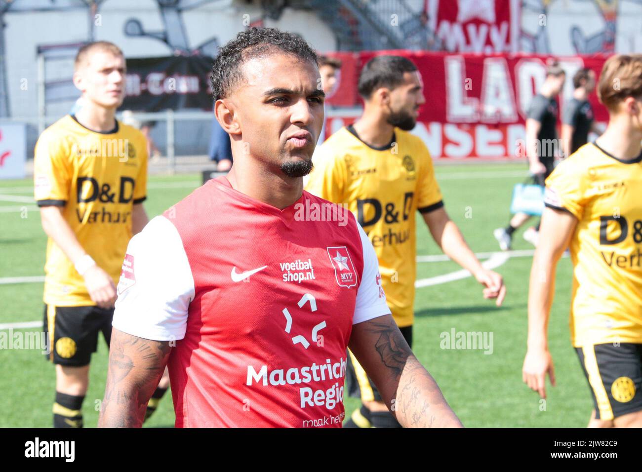 MAASTRICHT, NETHERLANDS - SEPTEMBER 4: Nicky Souren of MVV Maastricht ...