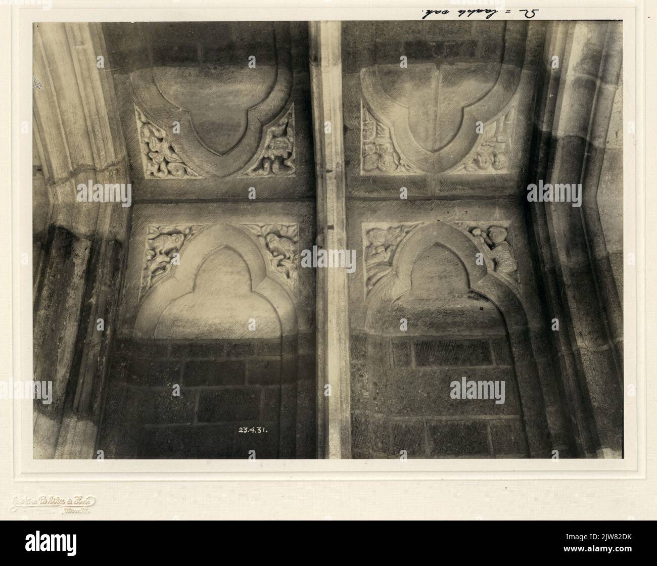 VERSO: "N.B. De Steenhouwer in the right swing filling is Hannes van ...