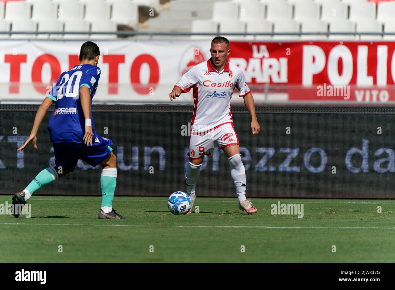 Andrea D'Errico (SSC Bari) during the Italian soccer Serie B match SSC ...