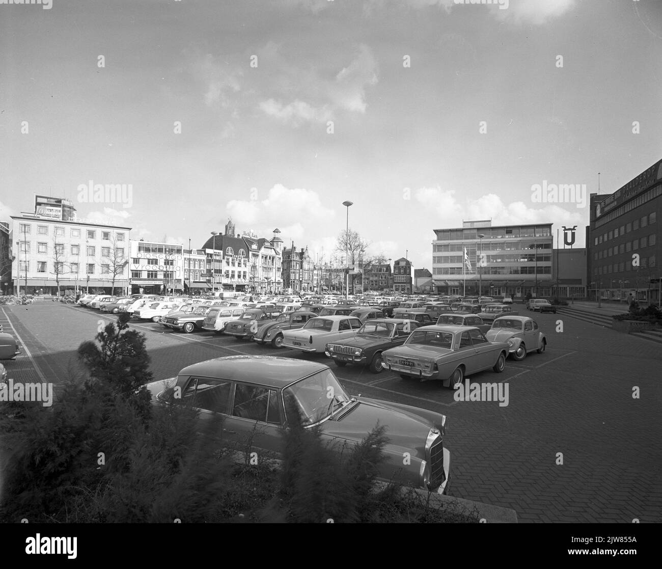 Jaarbeurs square hi-res stock photography and images - Alamy