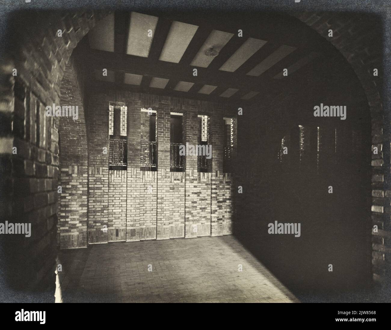 Interior of the 3rd administration building of the Dutch Railways (HGB ...