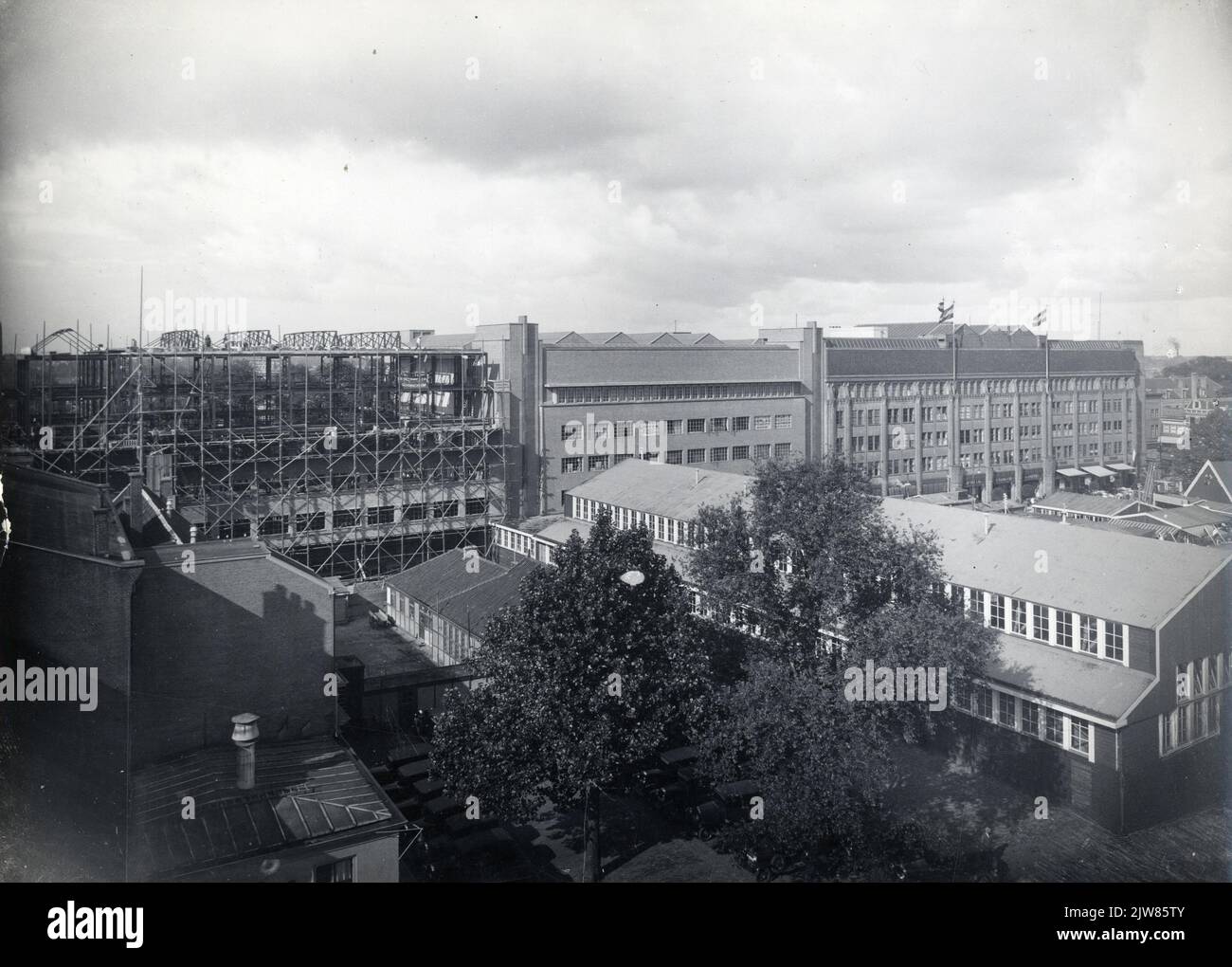 Make a renewed health. "En" in the year 1748 Stock Photo - Alamy