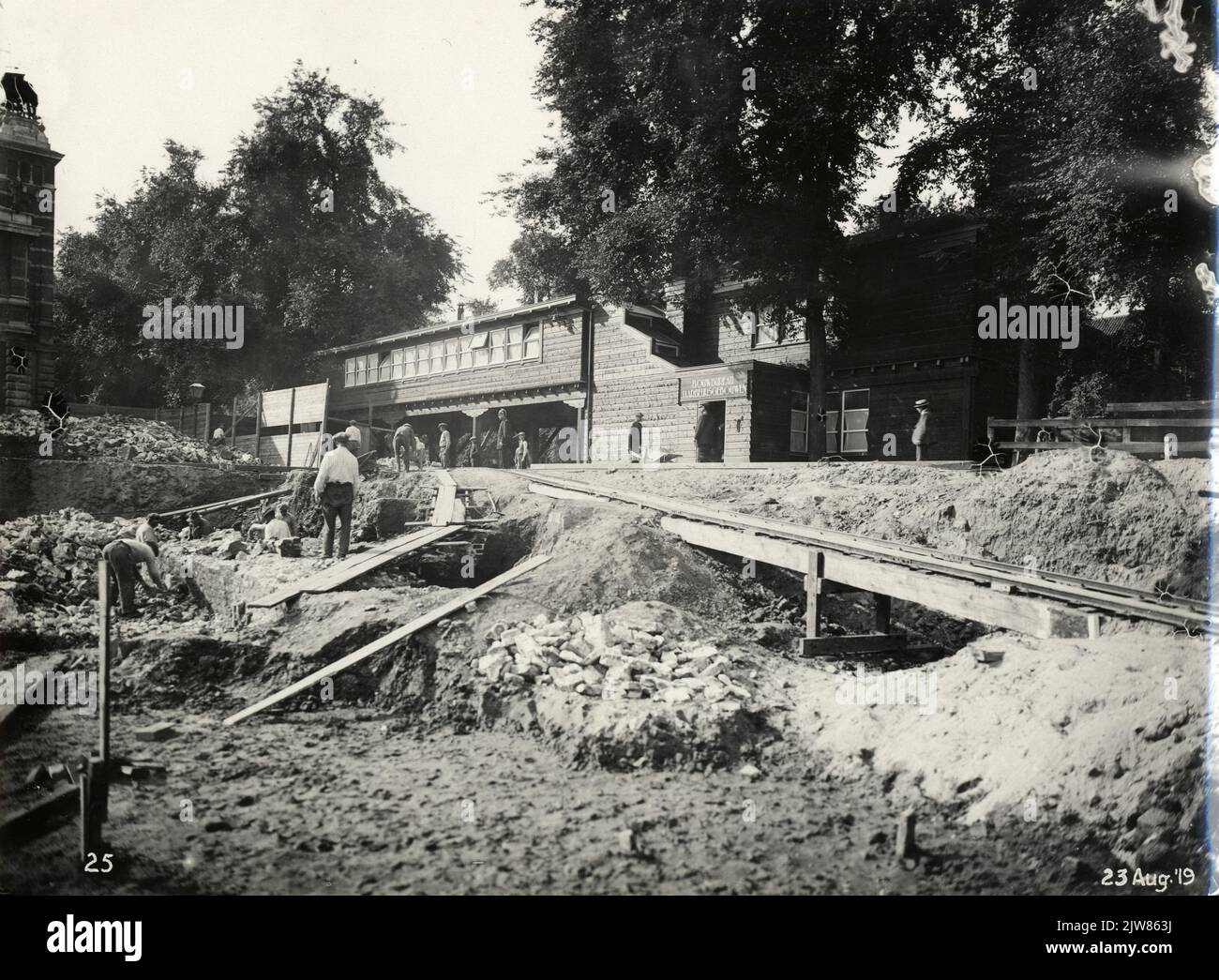 Image of the clean -up work on the remains of the Vredenburg Castle in ...