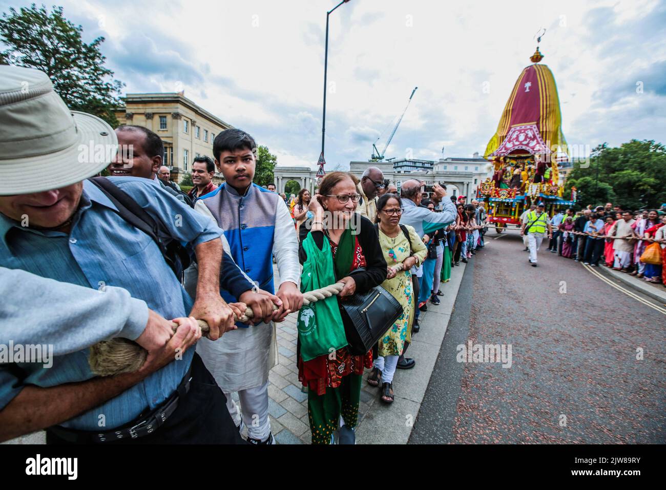 London UK Sunday 4th September 2022 Huge wooden carts were pulled by ...