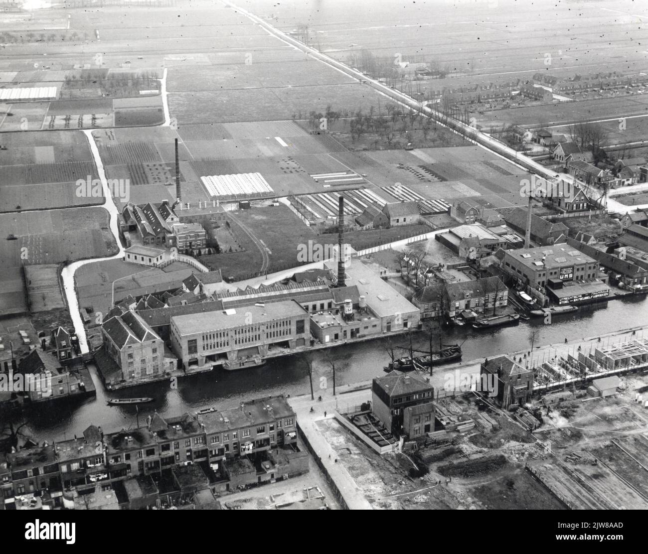Aerial photo of the Vaartsche Rijn, the Jutpaseweg and the buildings of ...