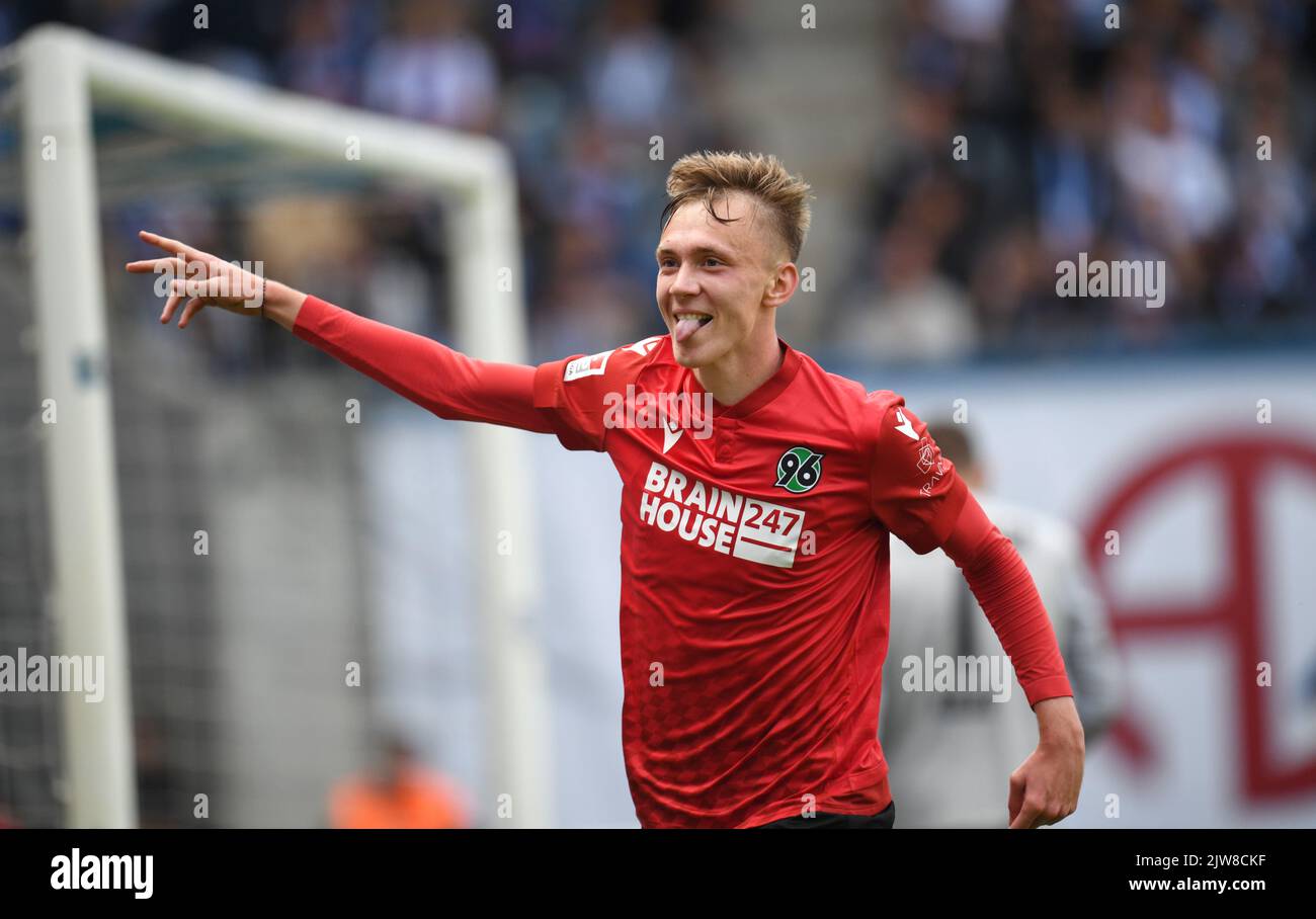 Rostock, Germany. 04th Sep, 2022. Soccer, 2nd Bundesliga, Matchday 7 ...