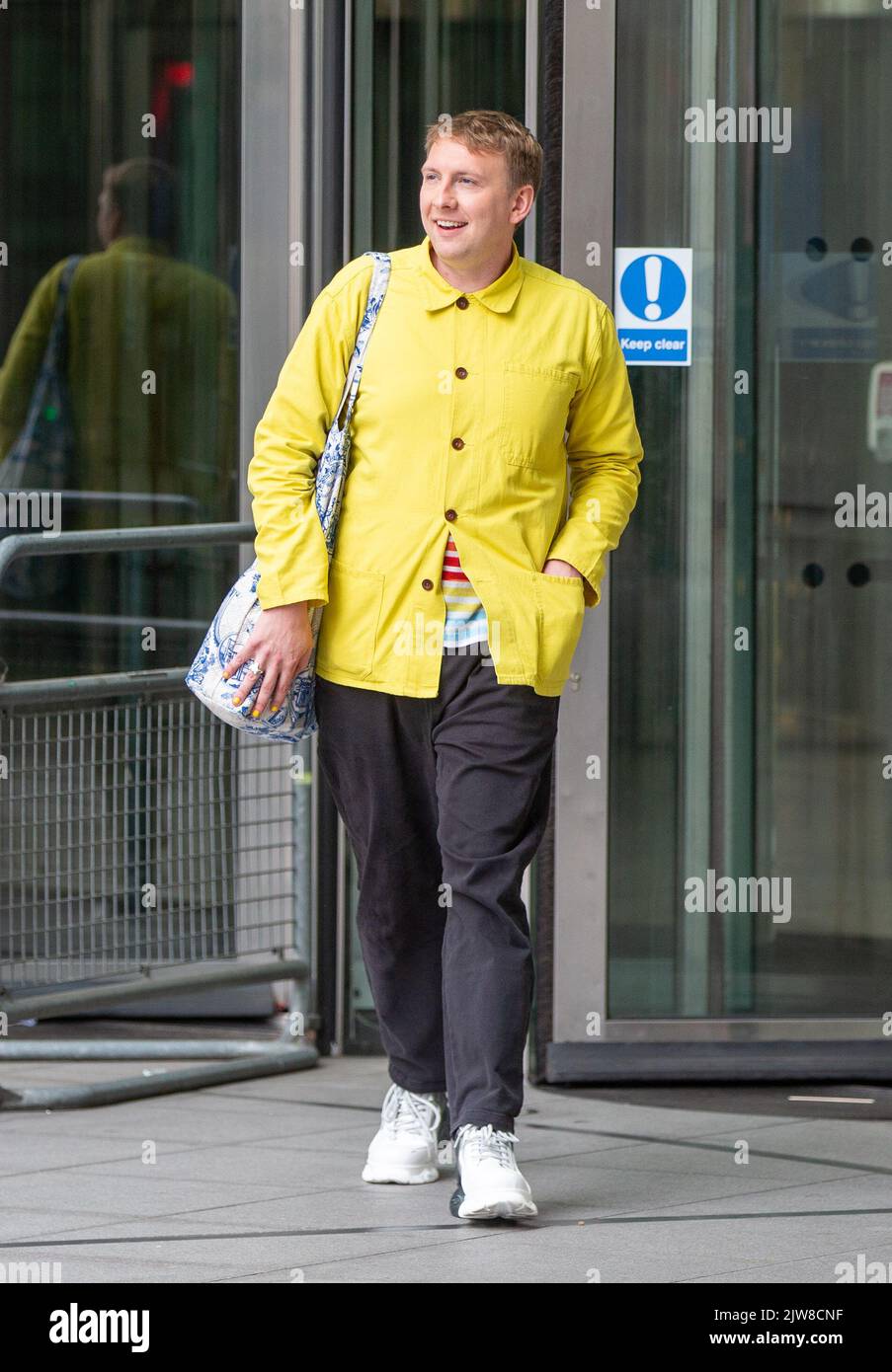 London, England, UK. 4th Sep, 2022. Comedian JOE LYCETT is seen outside ...