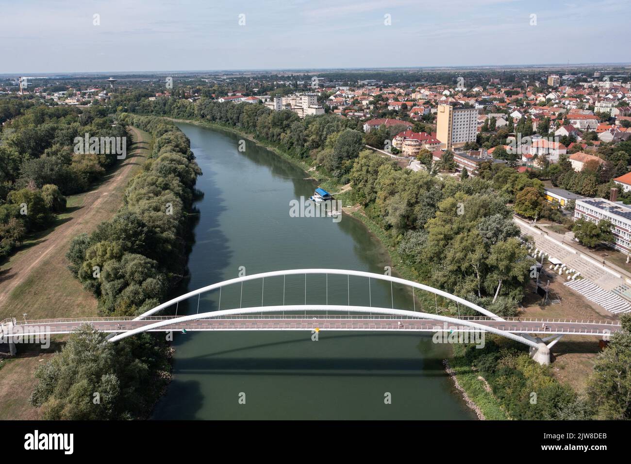 Aerial view of Tiszavirag bridge in Szolnok Stock Photo - Alamy