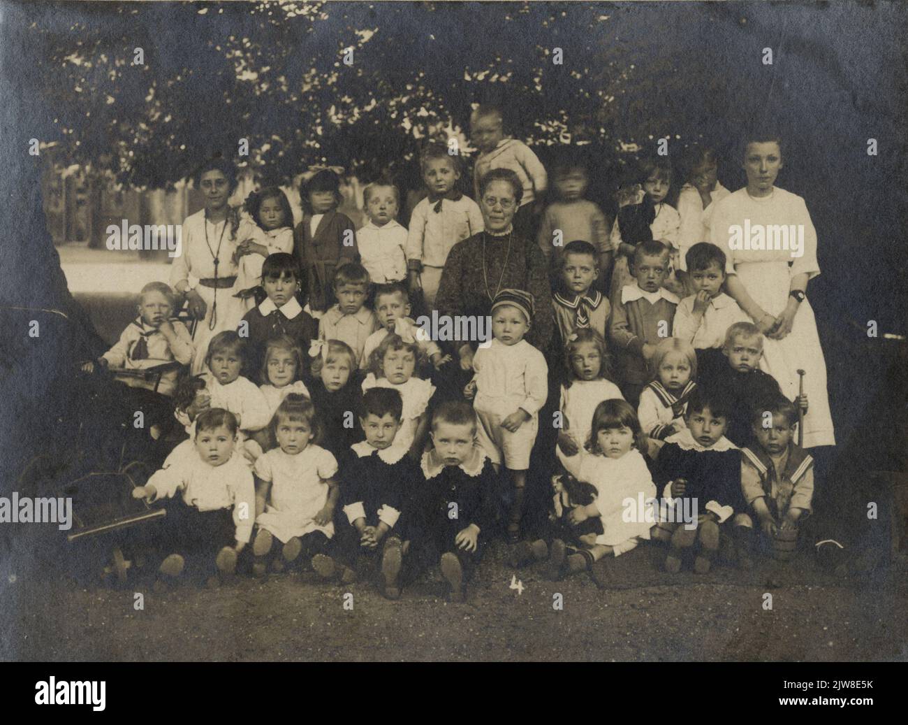 Children marnix school hi-res stock photography and images - Alamy