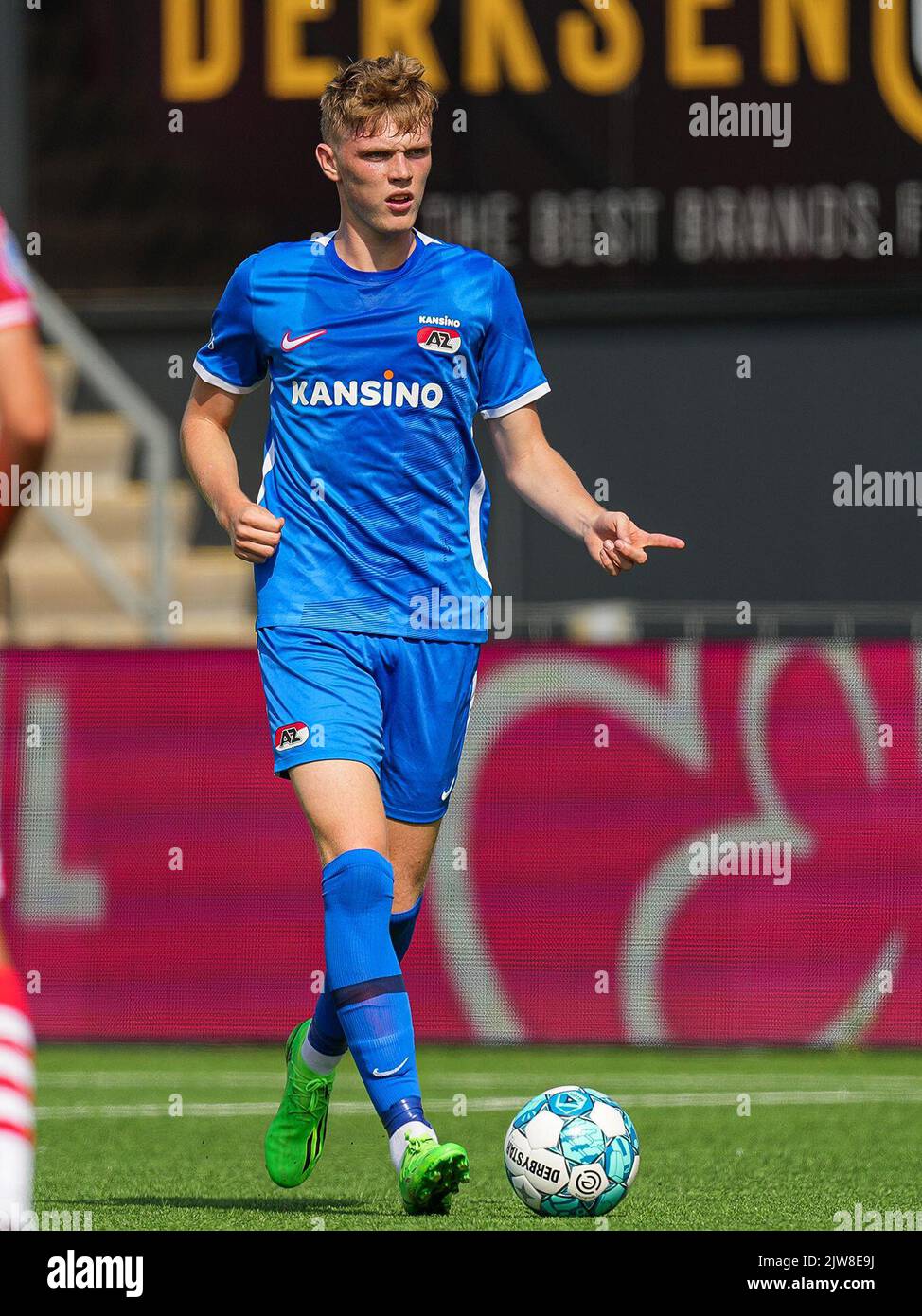 Maxim dekker hi-res stock photography and images - Alamy
