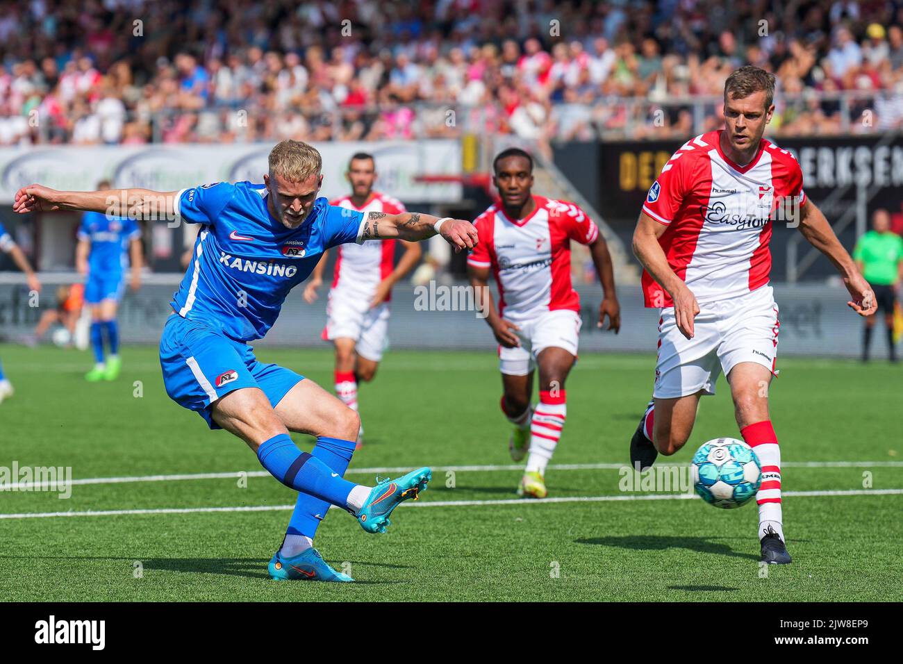 EMMEN - Jens Odgaard of AZ Alkmaar scores the 0-1 during the Dutch ...