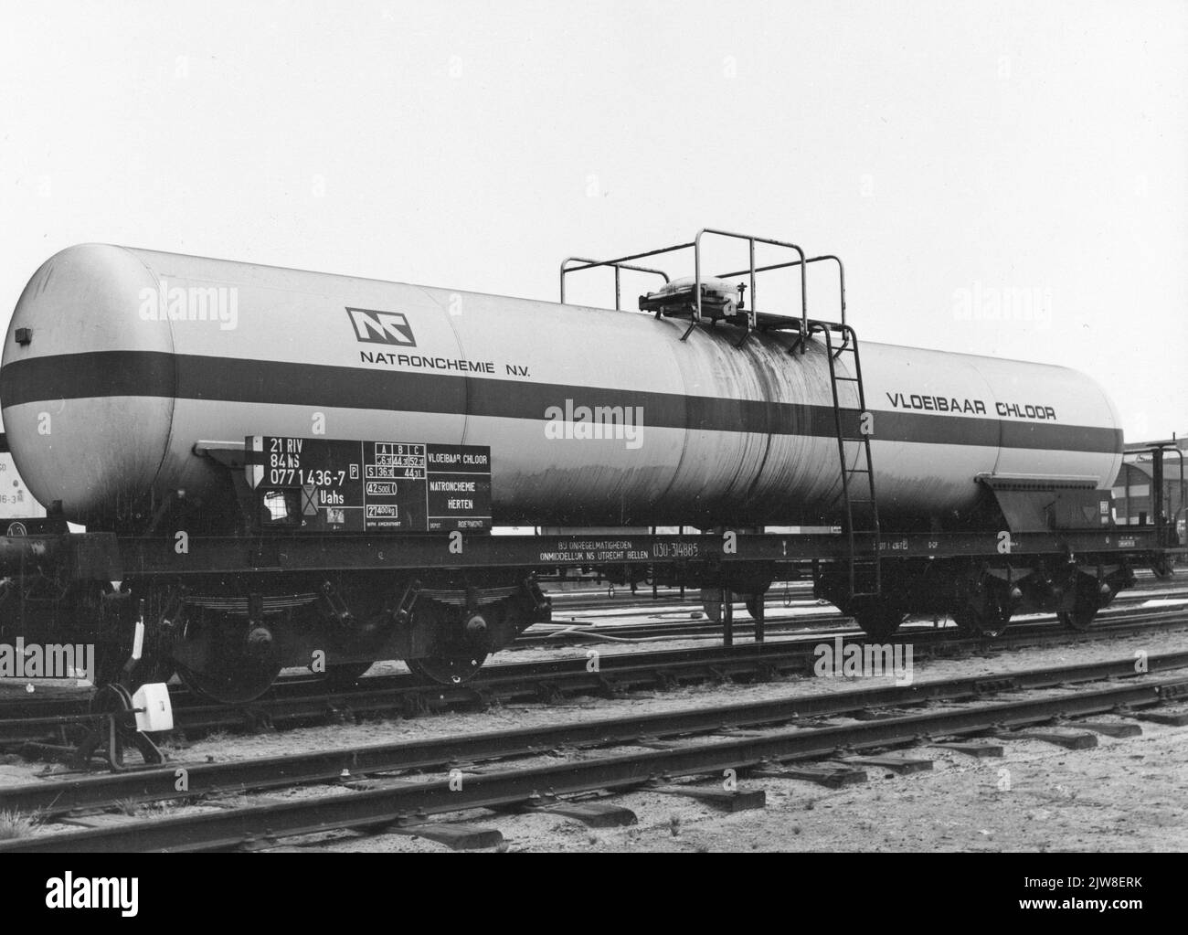 Image of a tank truck (type UAHS) of Satronchemie N.V. in Herten for ...