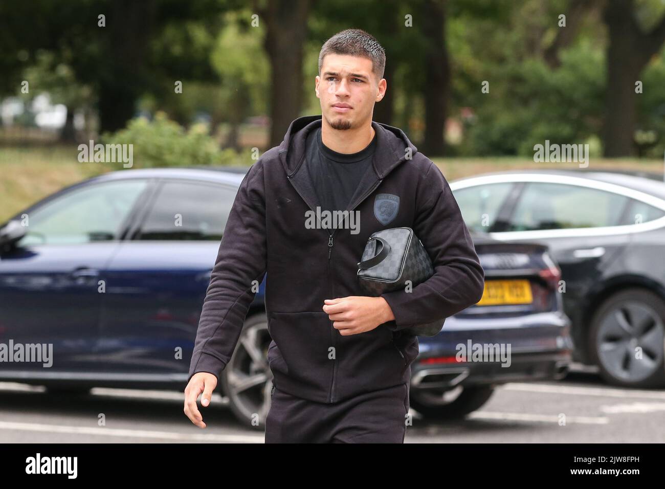 Xavier simons hi-res stock photography and images - Alamy