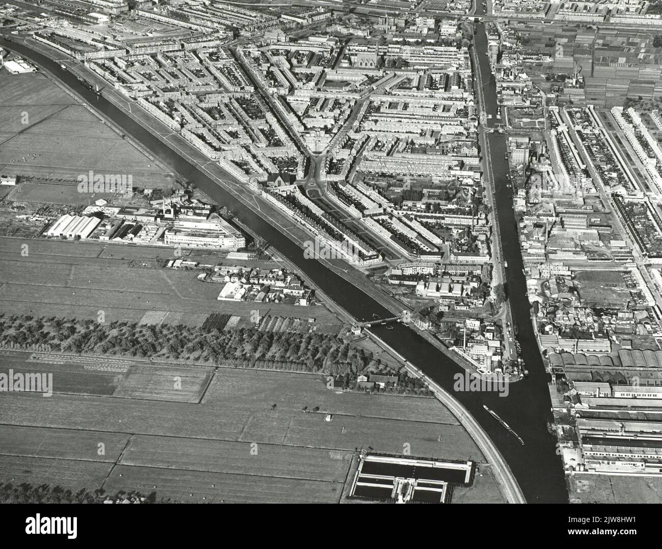 Aerial photo of the Rivierenwijk and surroundings in Utrecht, from the ...
