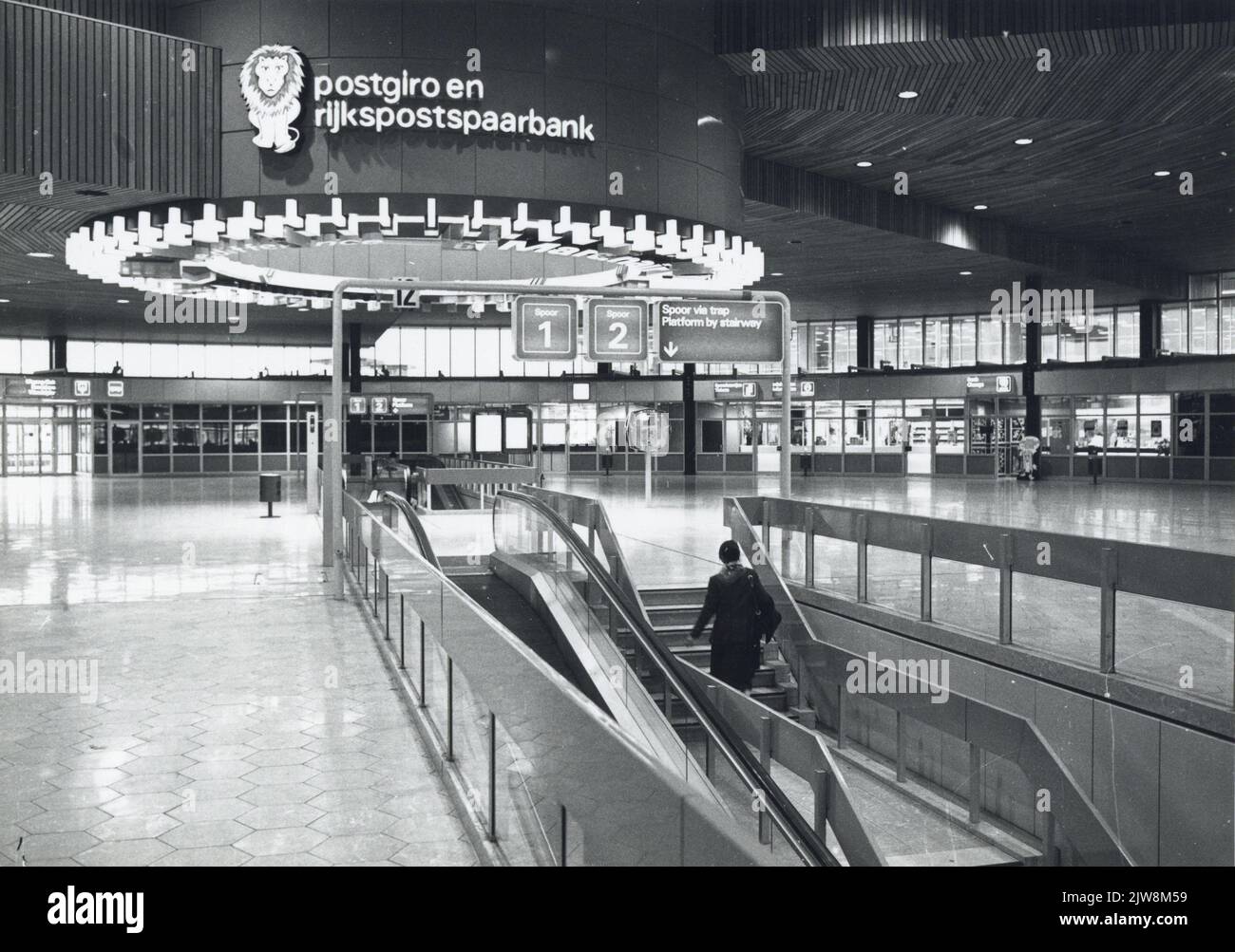 Schiphol station building hi-res stock photography and images - Alamy