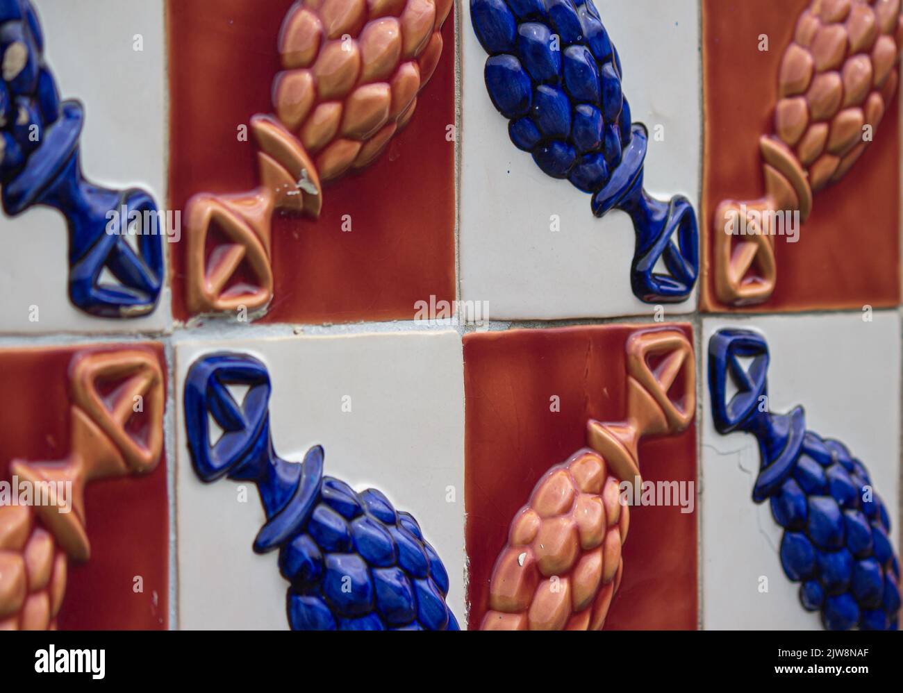 Tactile tiles hi-res stock photography and images - Alamy