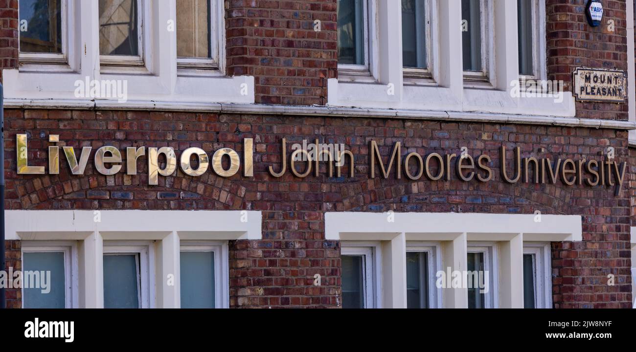 John moores university hi-res stock photography and images - Alamy