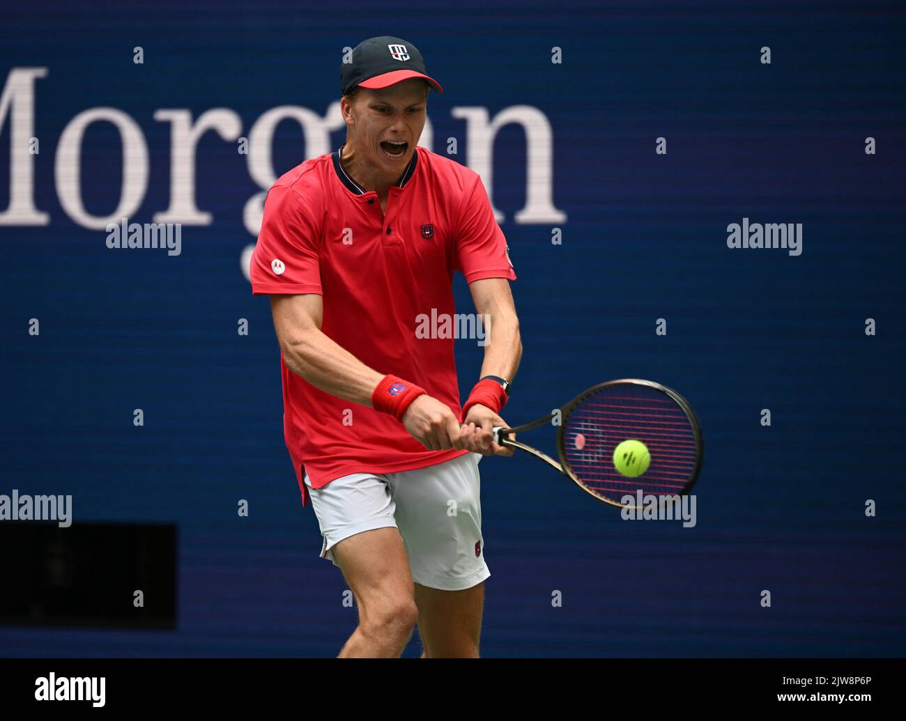 Jenson brooksby queen's hi-res stock photography and images - Alamy