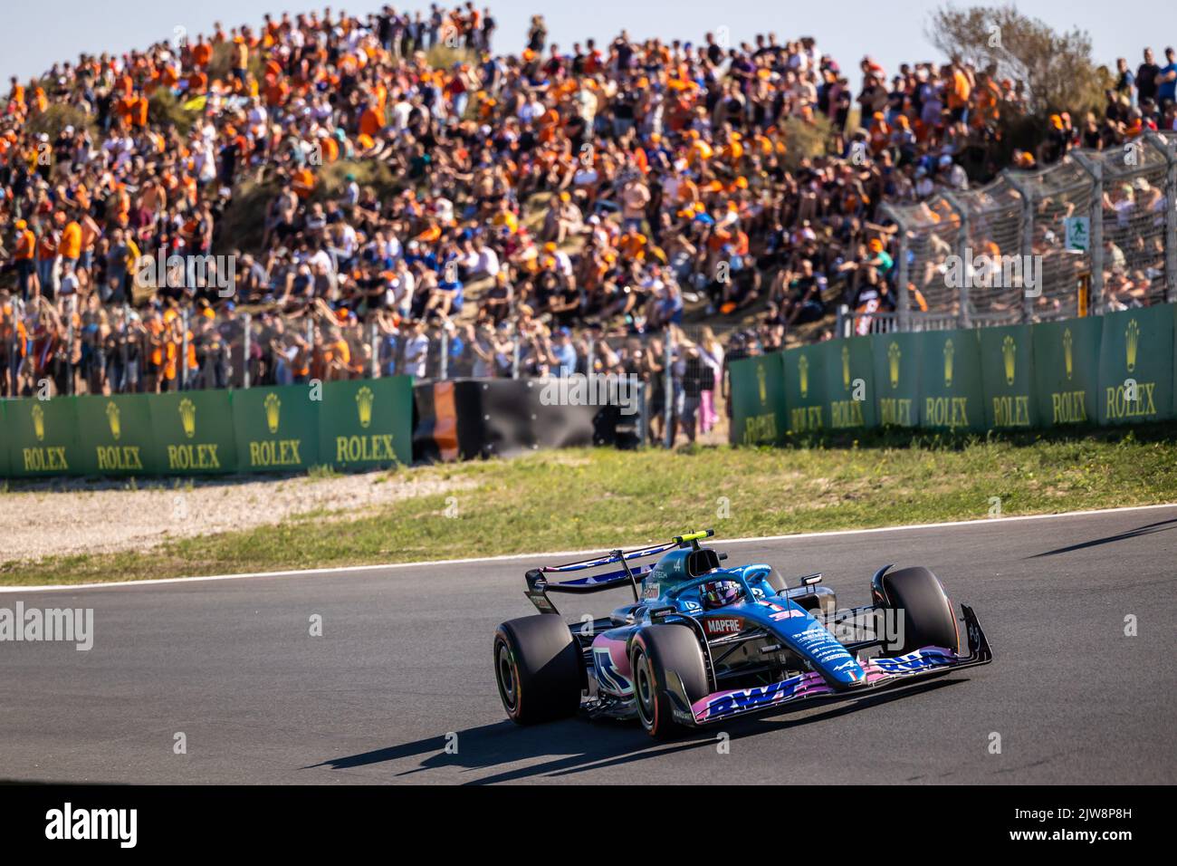 31 OCON Esteban (fra), Alpine F1 Team A522, action crowd, foule, fans ...