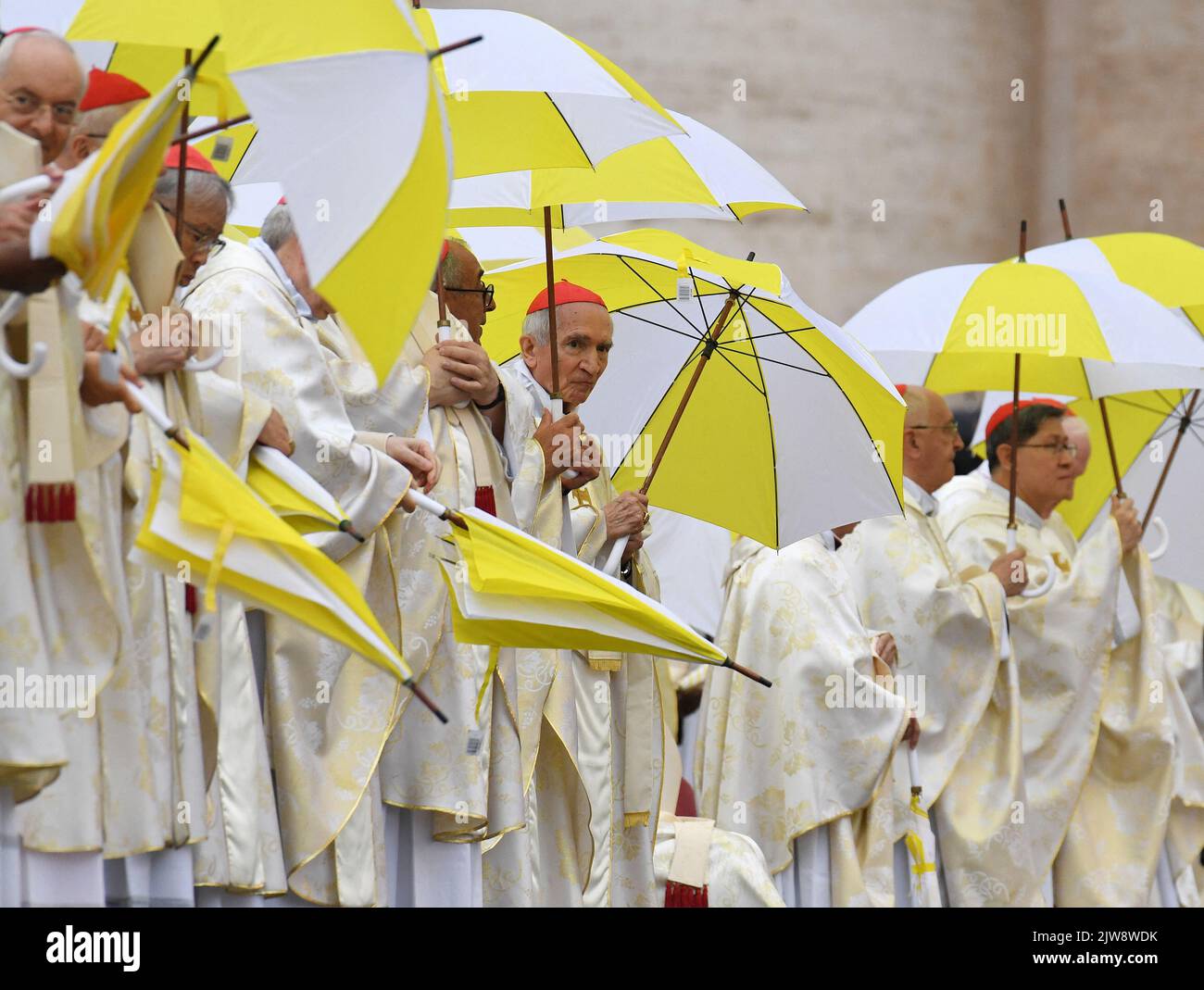 Pope Francis presides over the beatification Mass of Pope John Paul I ...