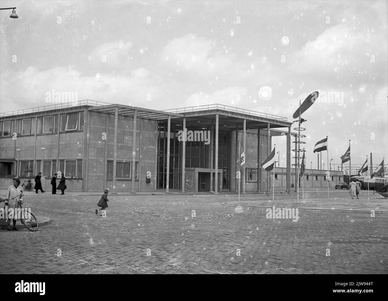 View of the front and side walls of the N.S. station Zutphen in Zutphen ...