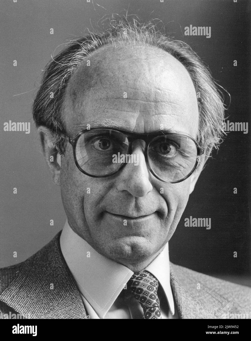 Portrait of P. van Zanten, clerk of the Provincial States of Utrecht ...