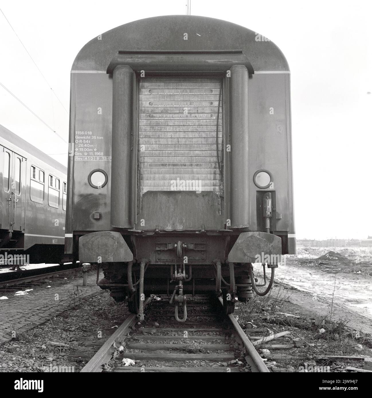 Image of the head wall of a carriage plan W of the N.S. in Amsterdam ...