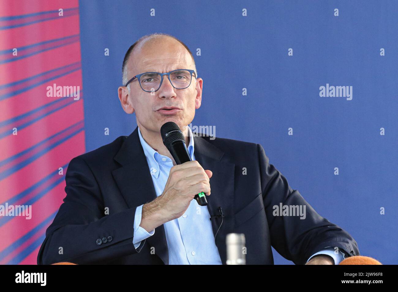 2022 político hi-res stock photography and images - Alamy