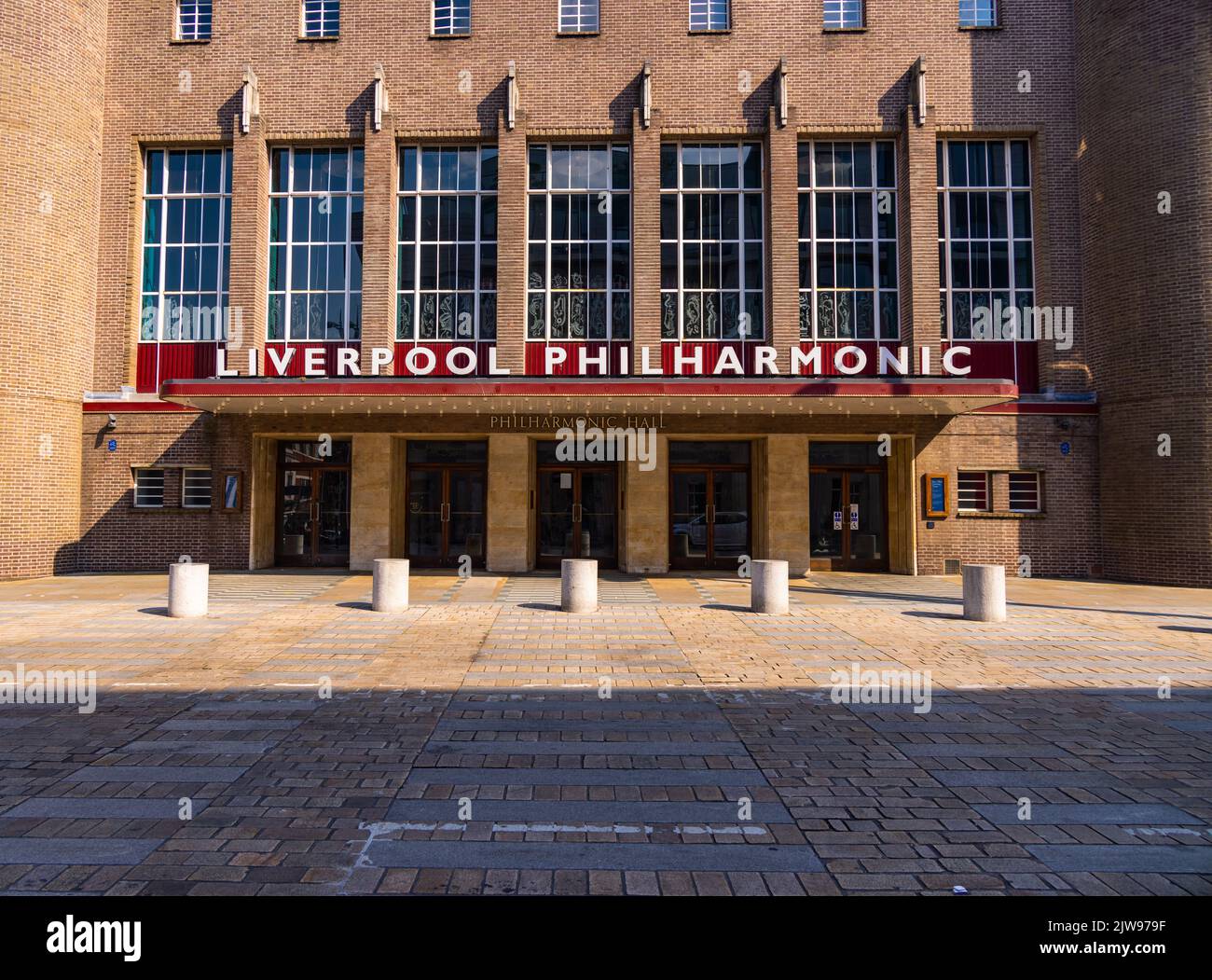 Liverpool philharmonic hall hi-res stock photography and images - Alamy