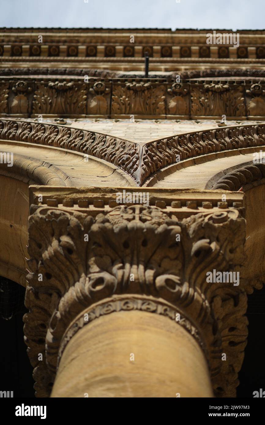 Detailed facade hi-res stock photography and images - Alamy