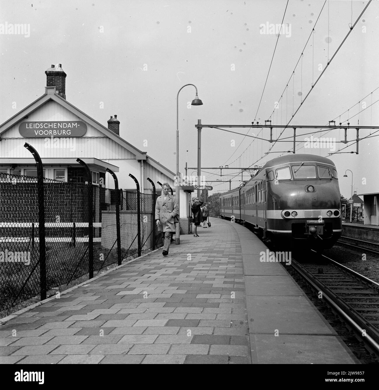 View of the platform of the N.S. station Leidschendam-Voorburg in ...