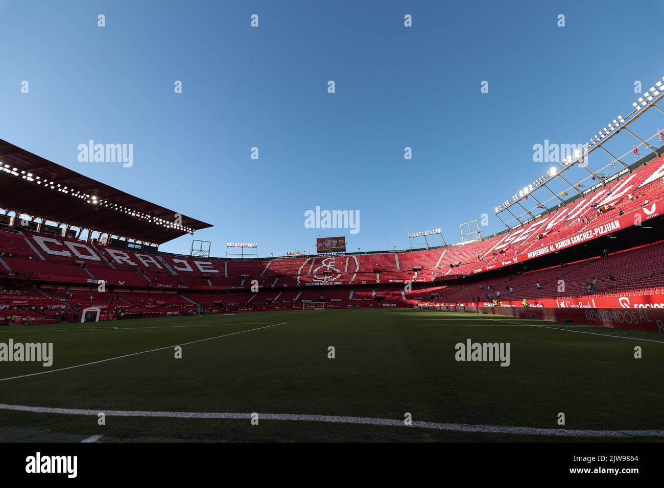 2022 stadium hi-res stock photography and images - Alamy