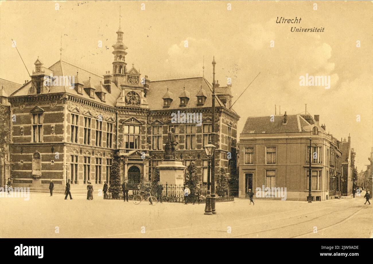 View of the Academy Building (Domplein 29) in Utrecht with the entrance ...