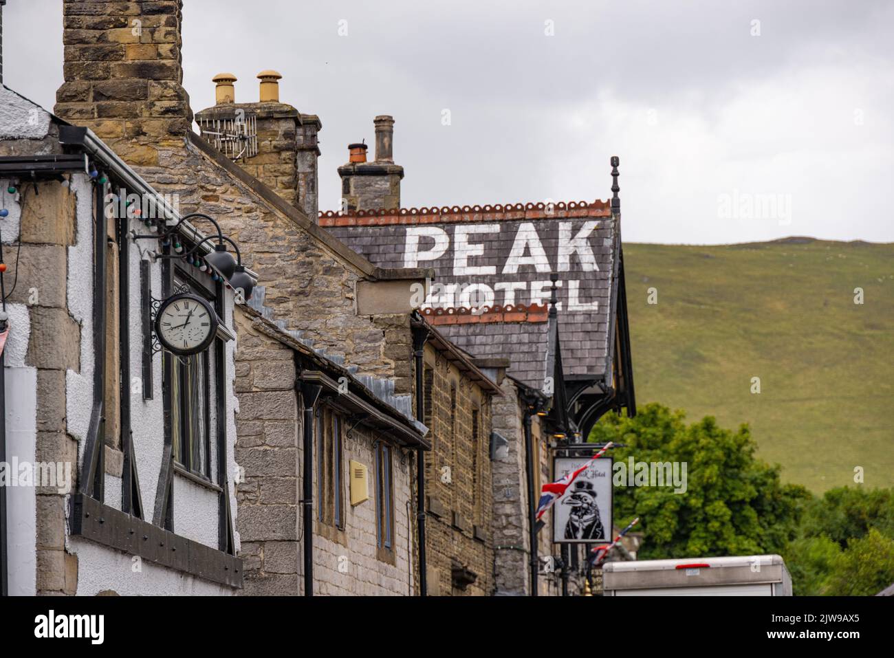 Beautiful village of Castleton in the Peak District - MANCHESTER, UK ...