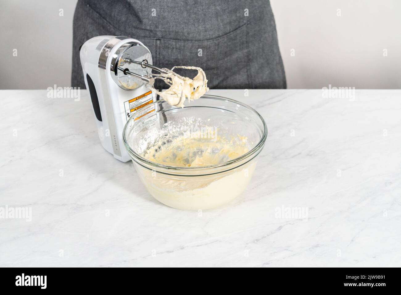 Cream Cheese Filling Stock Photo - Alamy