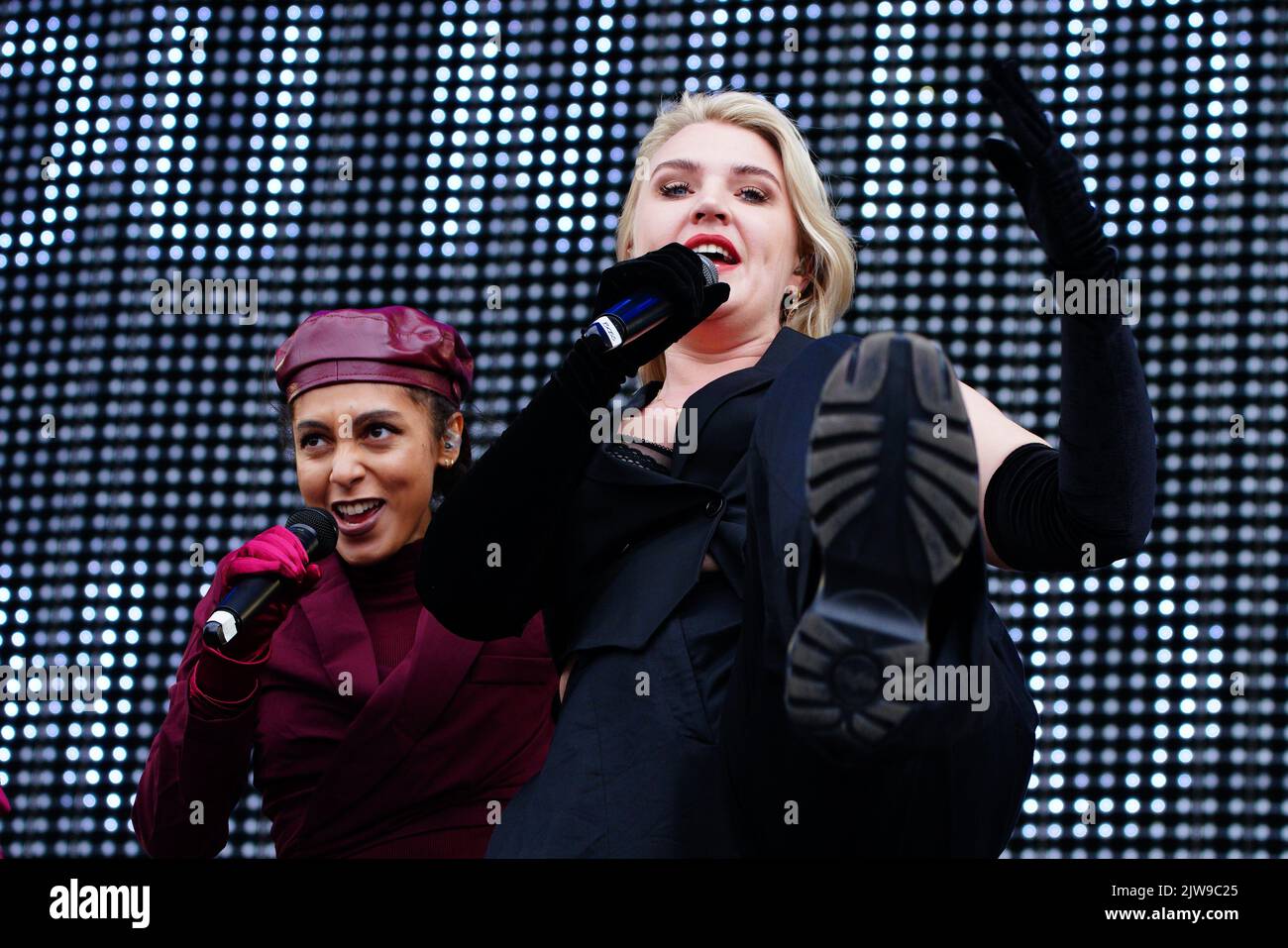 Singer-songwriter Self Esteem, Rebecca Lucy Taylor, performing at the ...