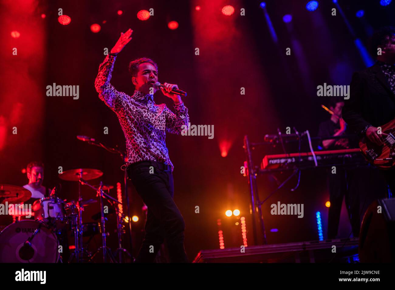 Mexican band Cafe Tacvba performing live at Vive Latino 2022 Music ...
