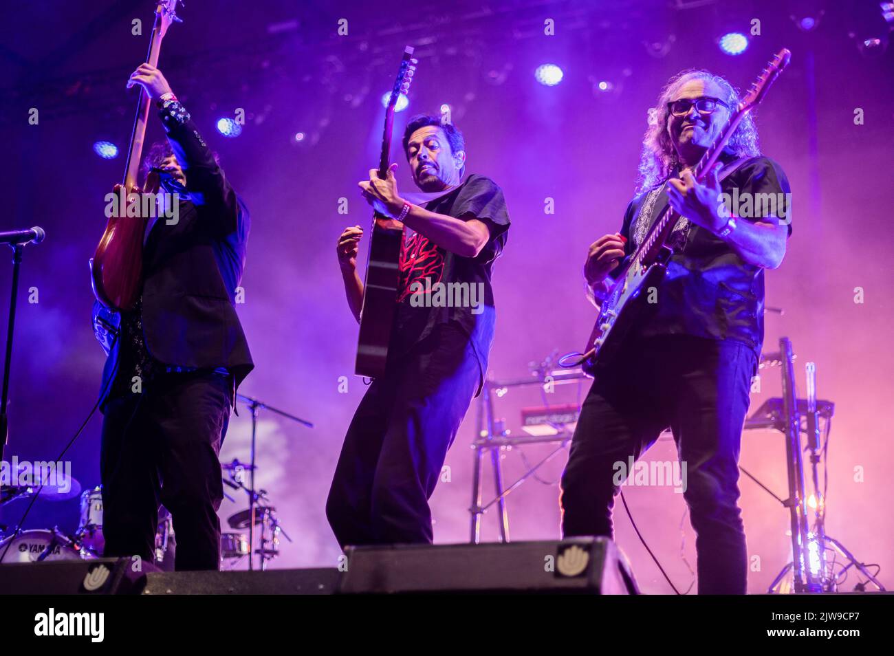 Mexican band Cafe Tacvba performing live at Vive Latino 2022 Music ...