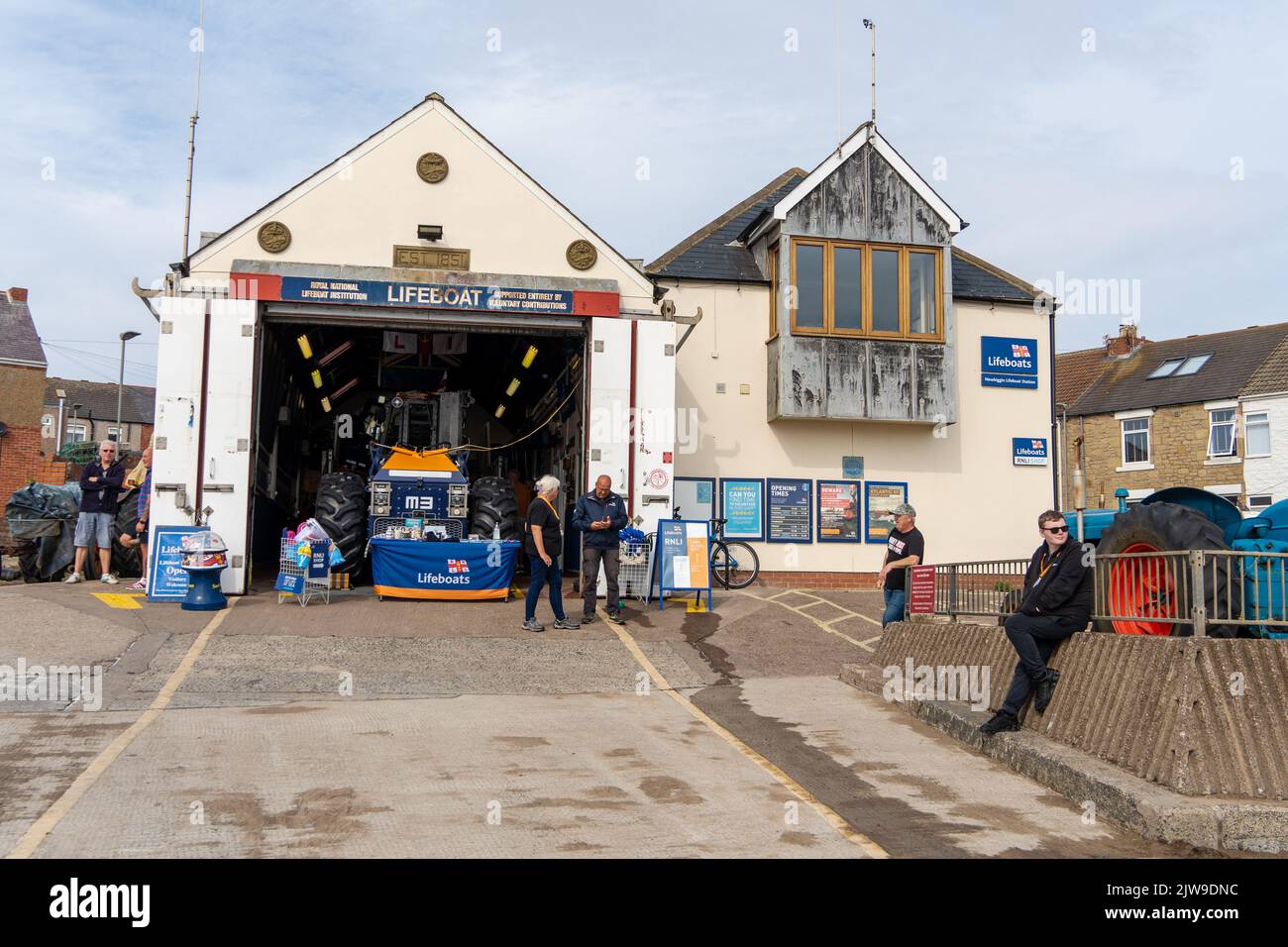 Newbiggin lifeboat station hi-res stock photography and images - Alamy