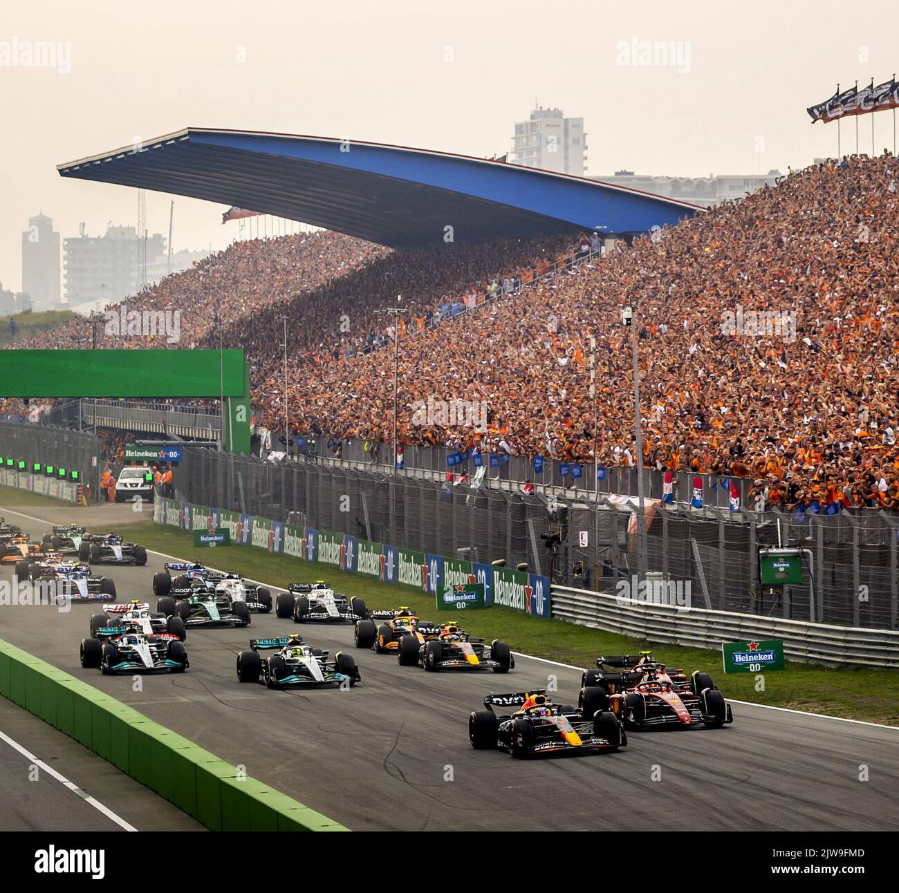 Zandvoort, Netherlands. 04th Sep, 2022. ZANDVOORT - The start of the F1 ...